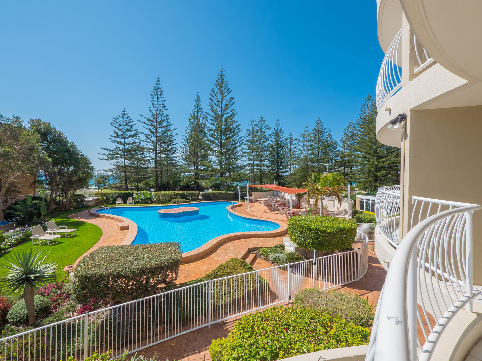 Our Facilities at Burleigh Surf Beachfront Apartments